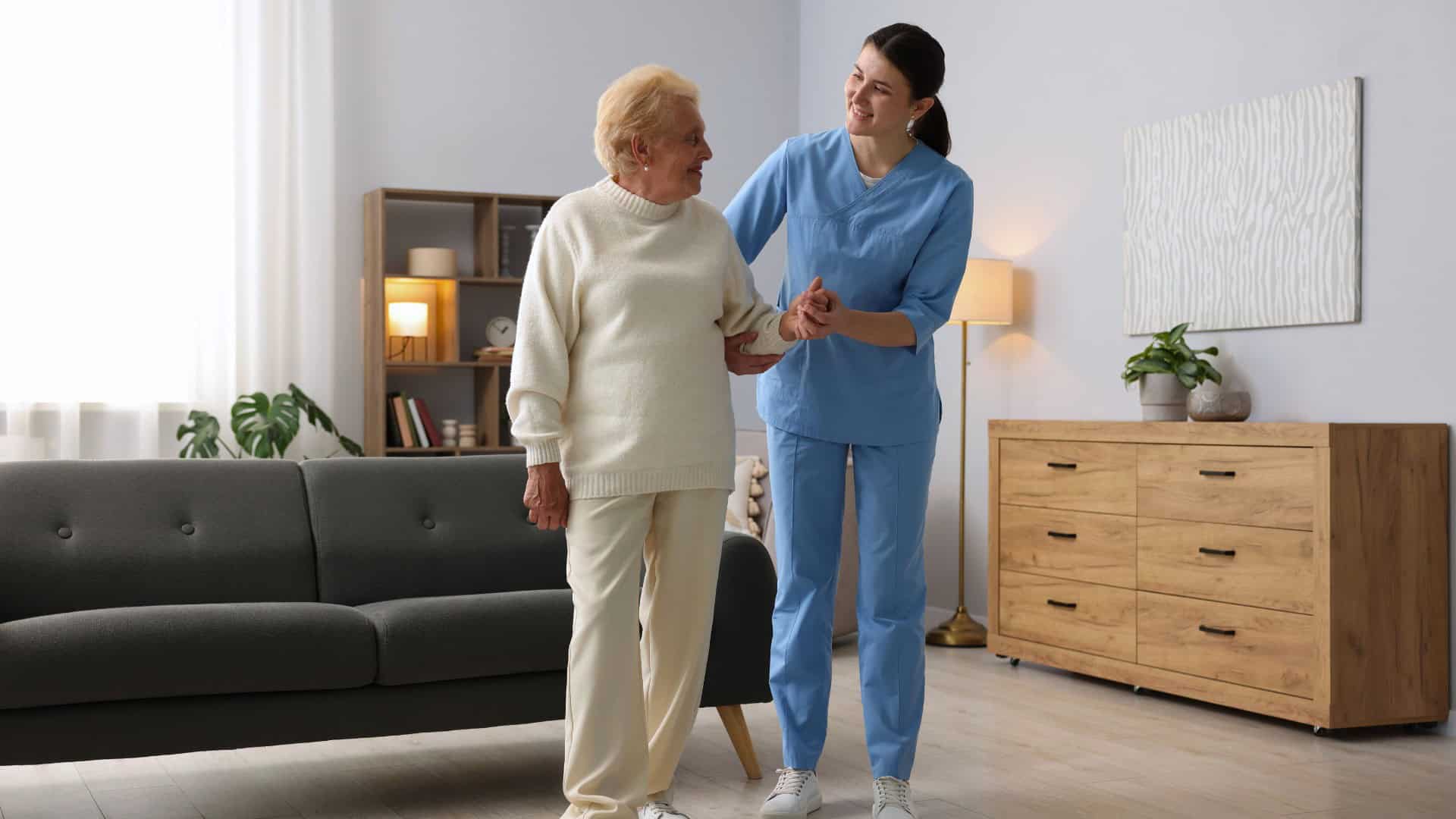 Medical Assistant vs Certified Nursing Assistant: What’s the Difference ...